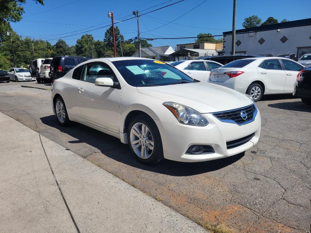 Used Nissan Altima Coupe for Sale (with Photos) - CarGurus
