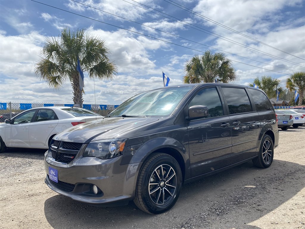 B&L Auto Sales - 2015 Dodge Grand Caravan SXT